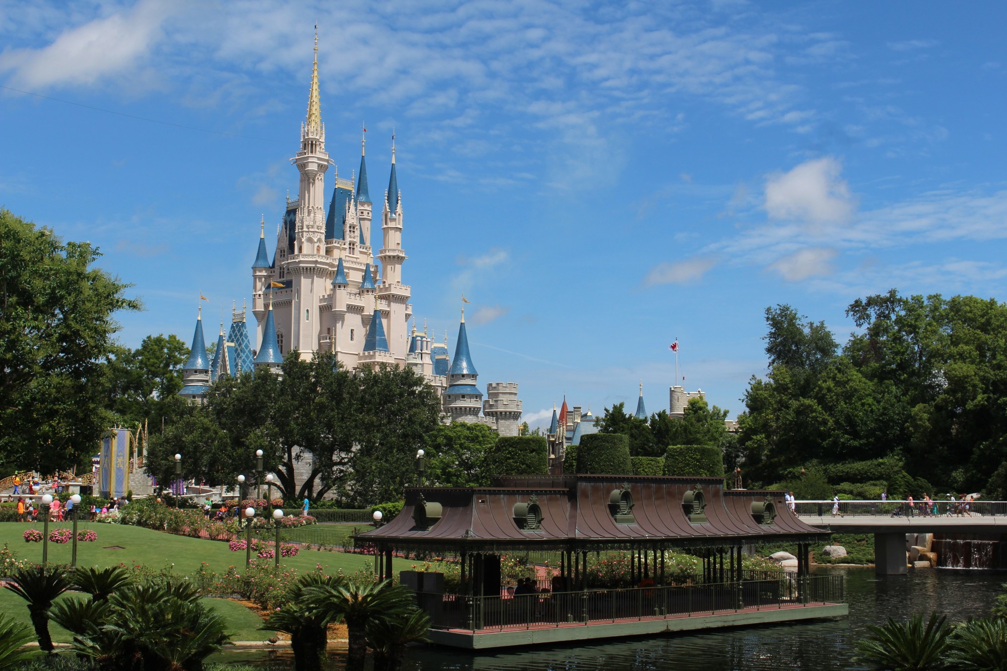 Going On A Disney Vacation 6 Things You Absolutely Must Do At Disney 